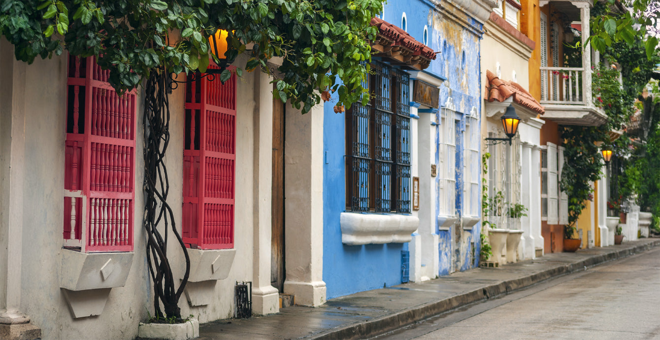 Cartagena Travel Guide • Curvy Compass – Colombiana